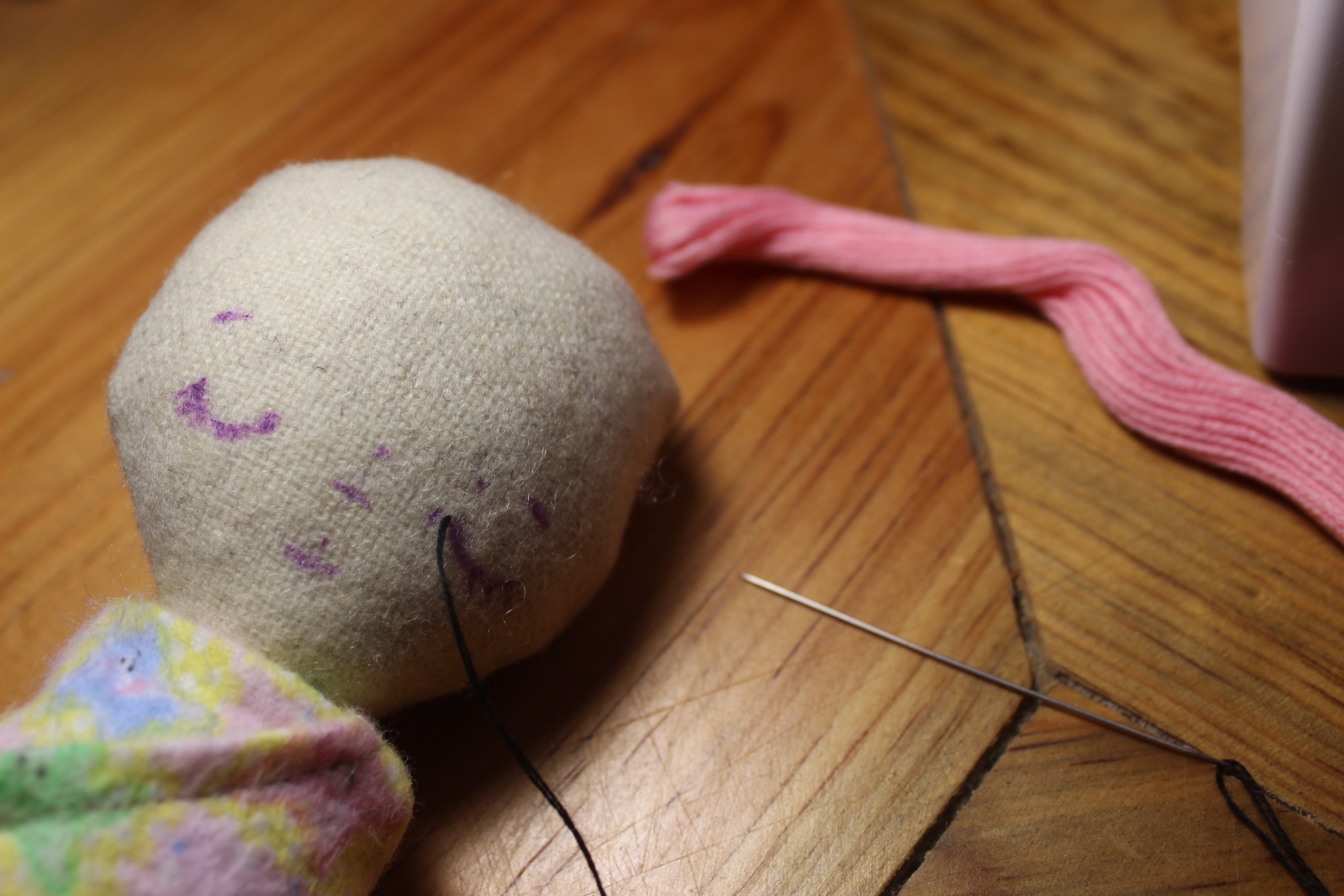 Tiny swaddled baby doll free pattern – La Chulona